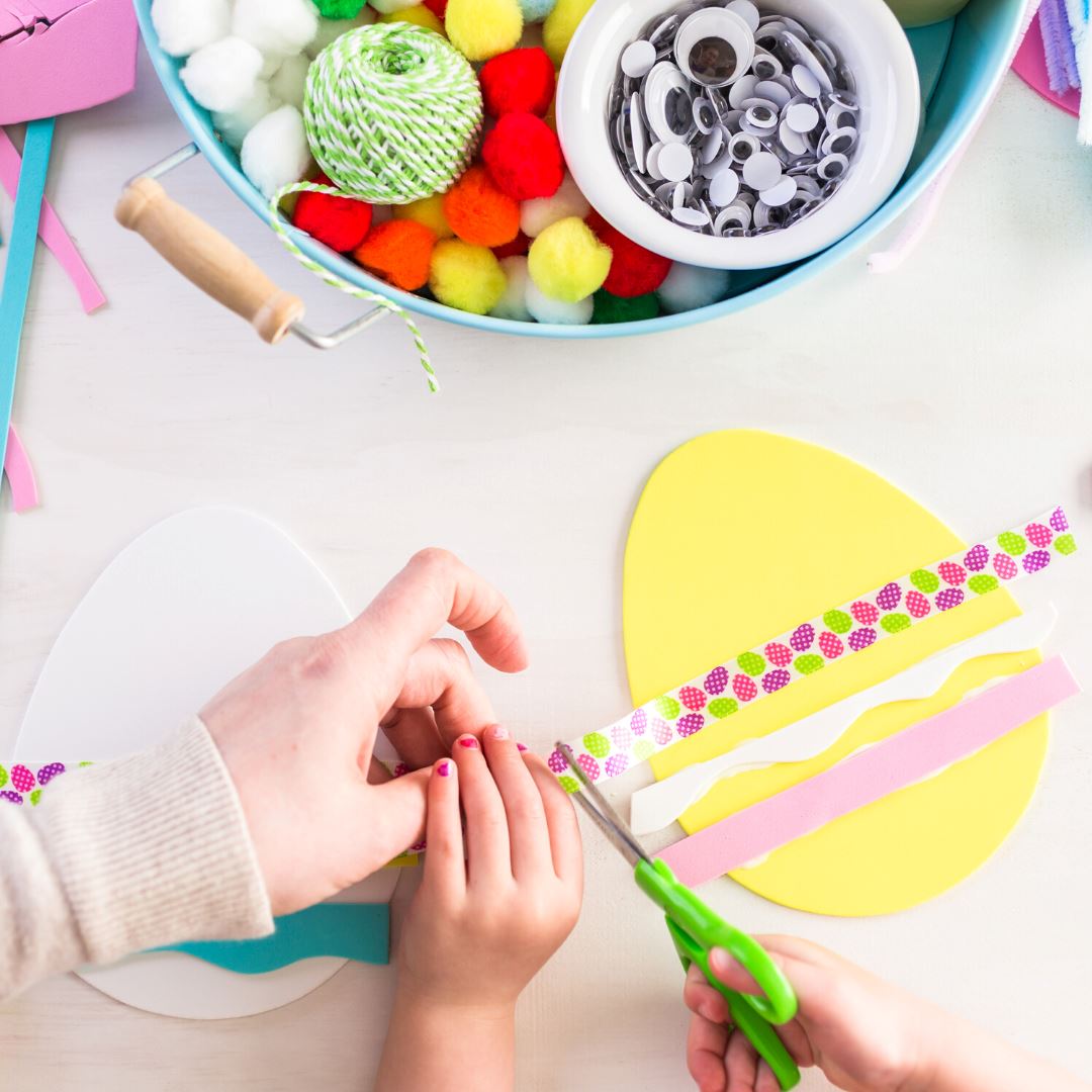 Cum sa-ti faci propriile decoratiuni de Paste – Paperie.ro